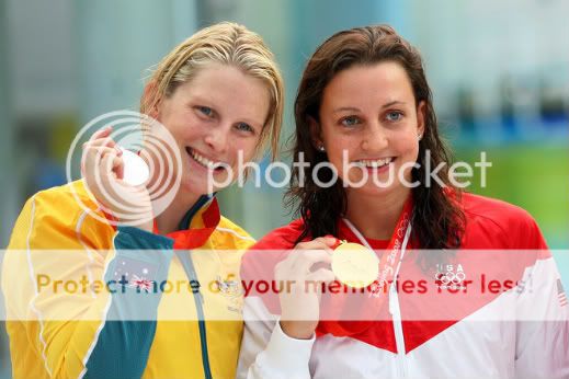 Soni and Jones, Gold and Silver: The Olympic Spirit! | Rafael Román Martel